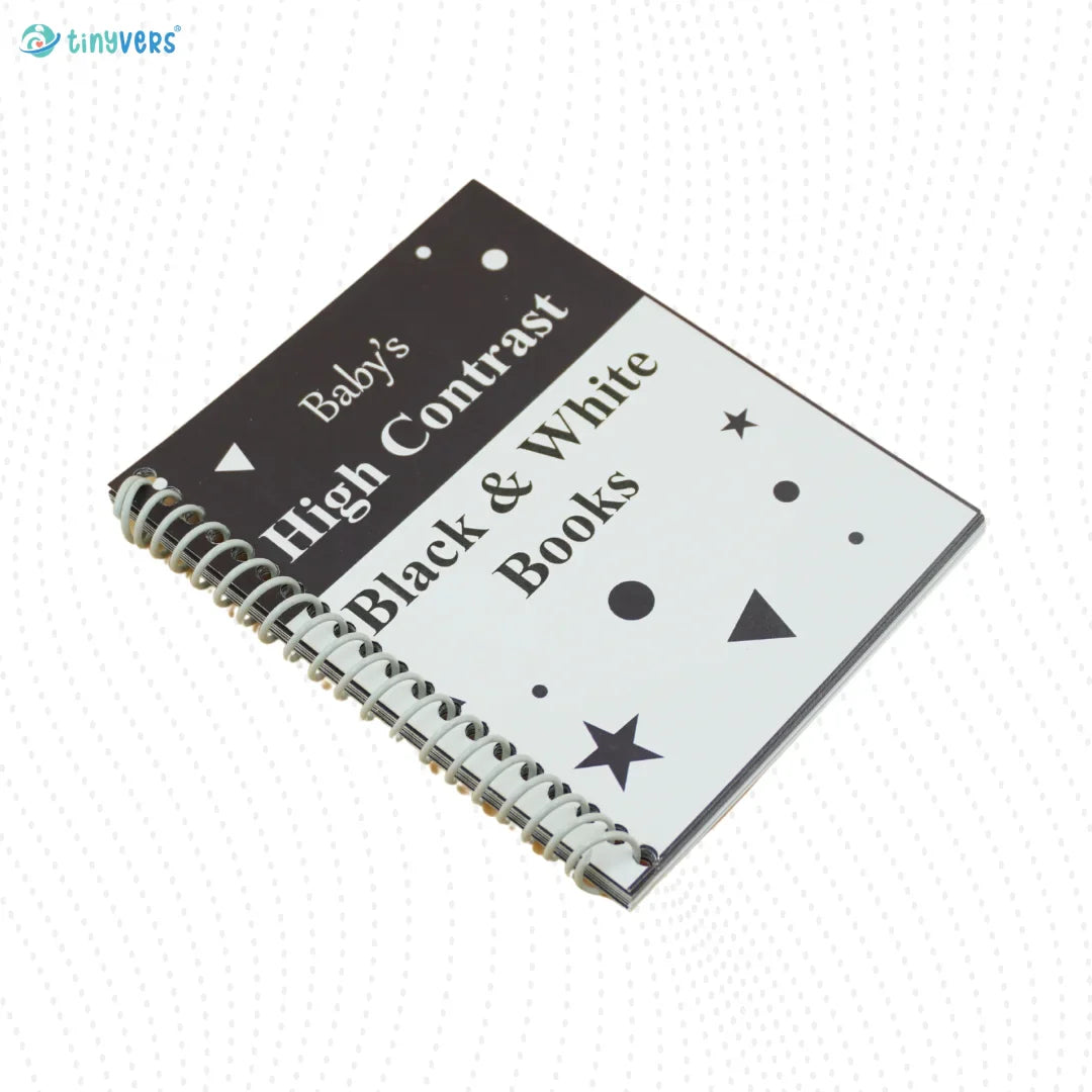 Baby’s High Contrast Black & White Book – Tinyvers